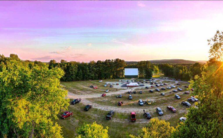 Bucket List Attractions in Missouri - Amora V Lifestyle